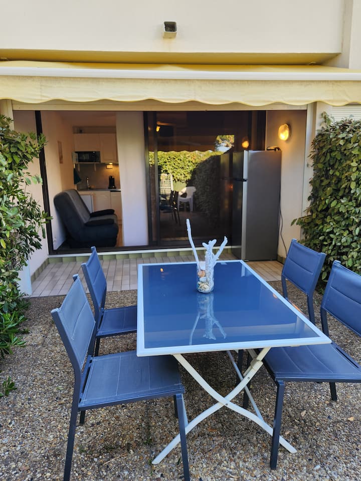 Joli Studio Cabine 5 Mn De La Plage Avec Jardin - Le Grau-du-Roi