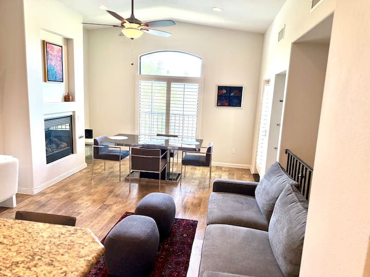 Enjoy The Best Of Palm Springs At Villa Mila! - Palm Springs, CA