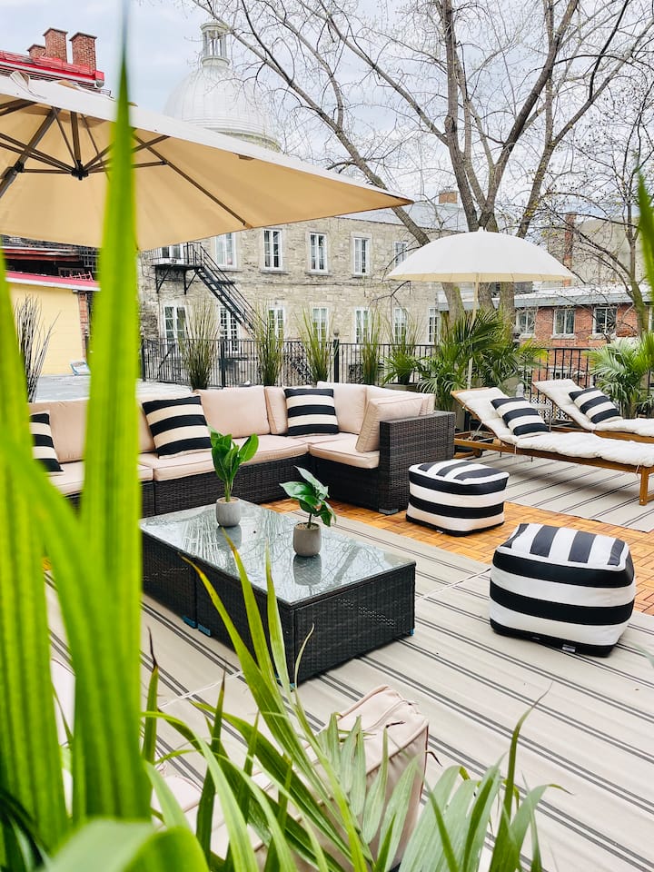 Exclusive 6 Bed, 6 Bath Residence In Old Montreal - Montreal