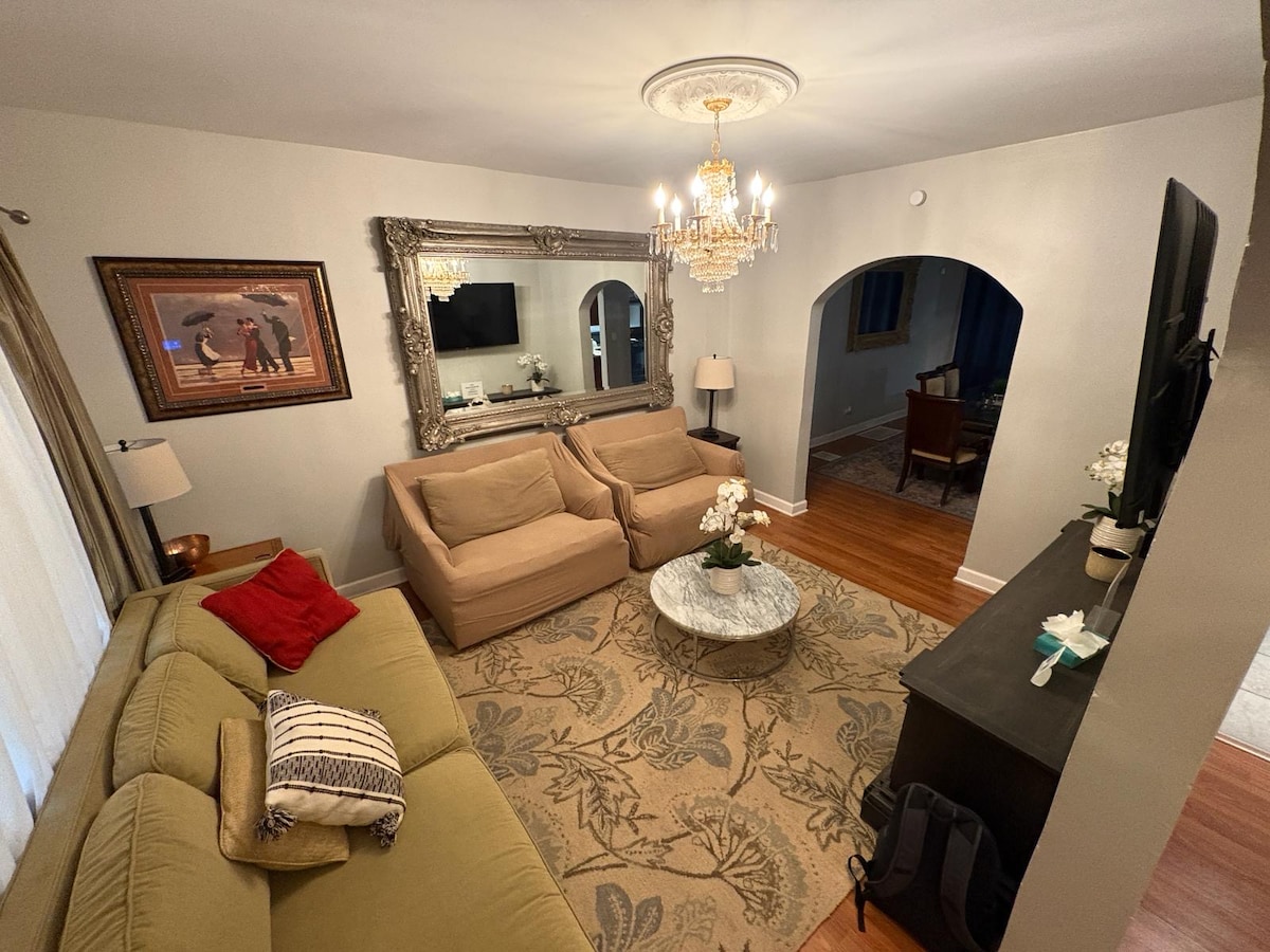 Awesome House: Near MSI, Obama Center & UChicago - Houses for Rent in ...