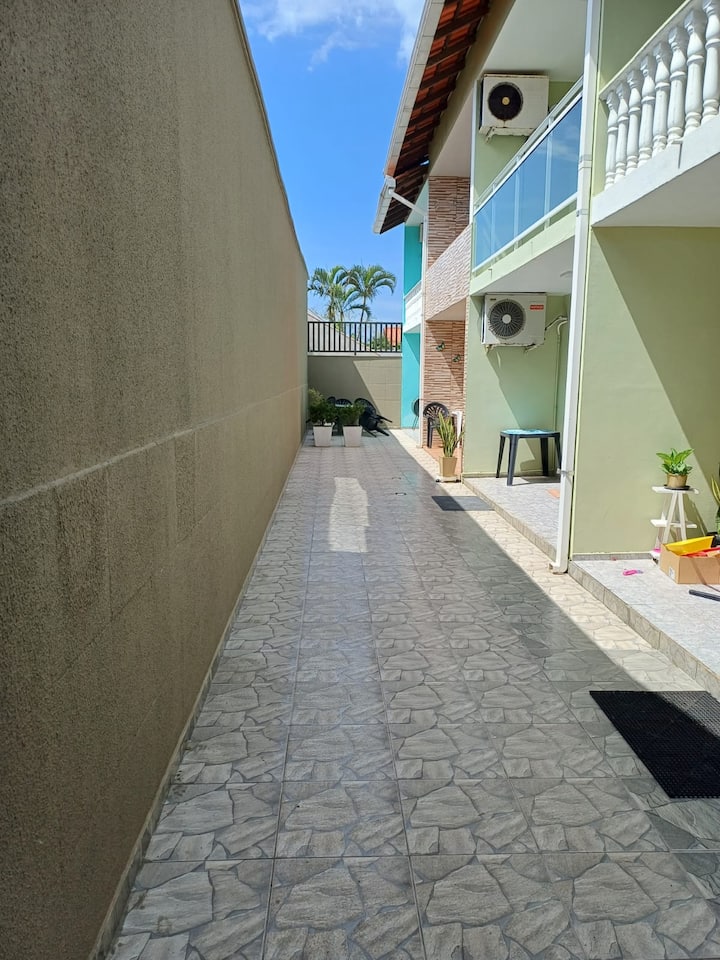 Sobradinho Vibe Na Rua Da Praia - Itapoá