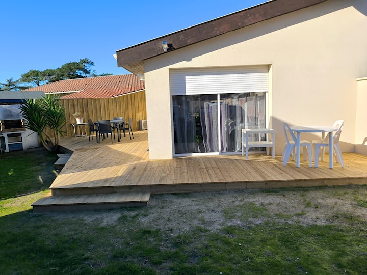 Appartement T2 Au Calme Avec Terrasse. - Biscarrosse