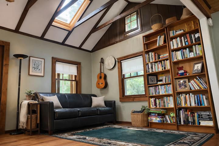 Quiet Catskill Cabin Near Bethel Woods, Lakes - Bethel, NY