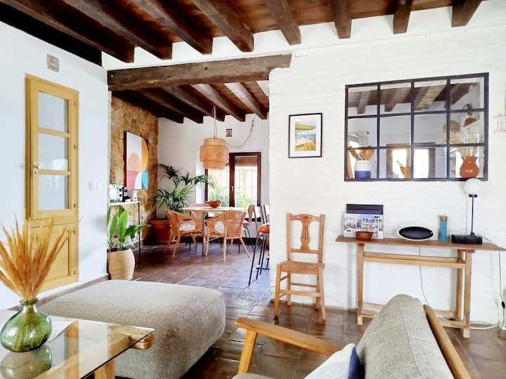 Casa Afortunada En Granada. Playa Y Montaña. - Lanjarón