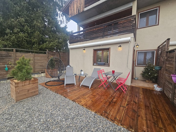 Appartement Avec Terrasse Et Parking Privé - Moûtiers