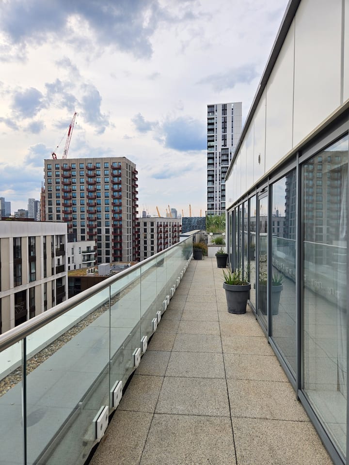 Stunning Penthouse With Terrace And Views - Aéroport de Londres City (LCY)