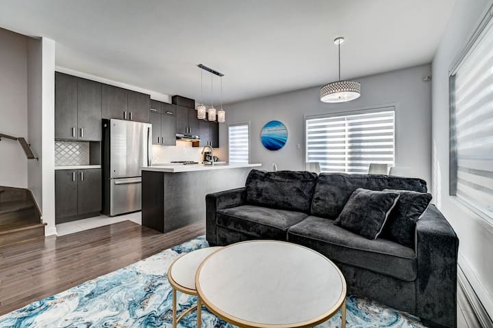 La Townhouse Moderne Sur Chenonceau Outlet Mirabel - Blainville