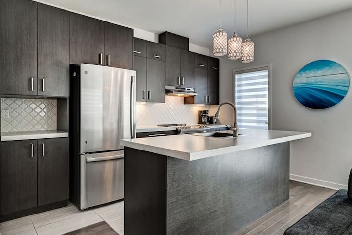 La Townhouse Moderne Sur Chenonceau Outlet Mirabel - Blainville