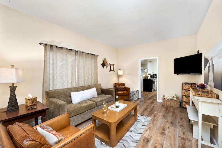 Downtown With Hot Tub! - Coeur d'Alene, ID