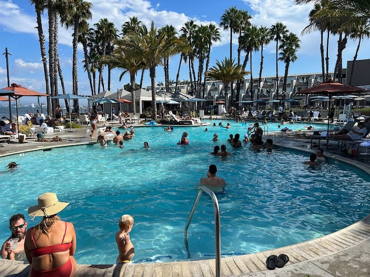 King Bed/coronado Landing /Bay View /Convention - Coronado, CA