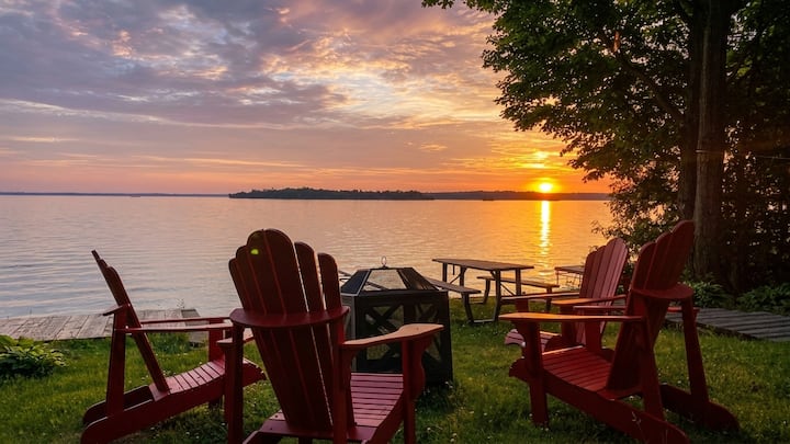 Stunning Sunset Lakehouse | Dual Wifi/bbq/family - Kawartha Lakes