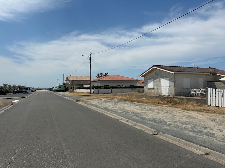 Petite Maison à Montalivet 150 M De L’océan - Montalivet les Bains