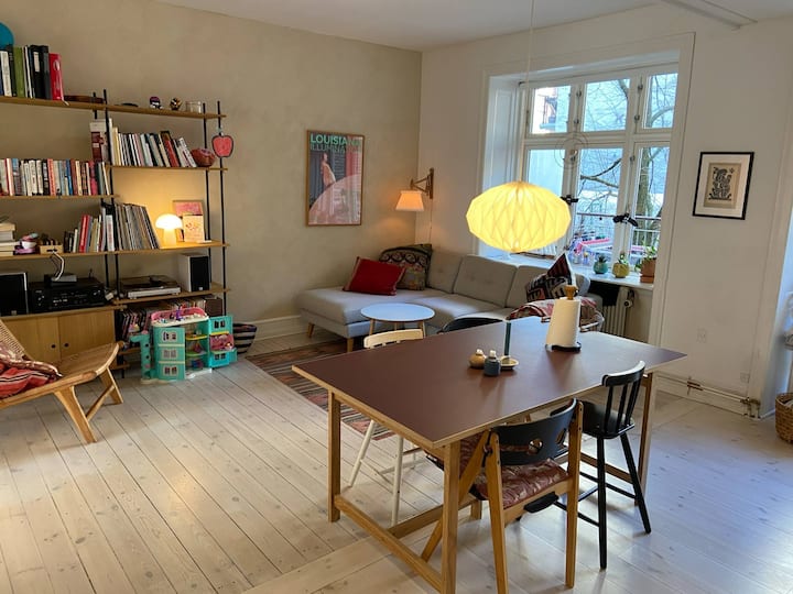 Skøn Familievenlig Lejlighed Med Dejlig Gård - Köpenhamn