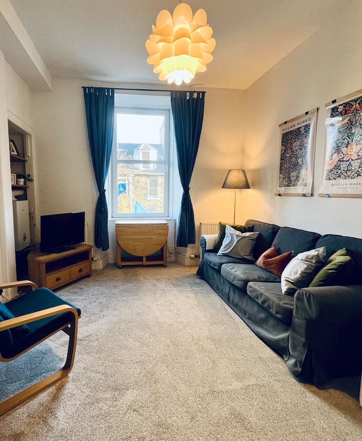 Cozy One Bedroom Flat In Central Location - Edimburgo