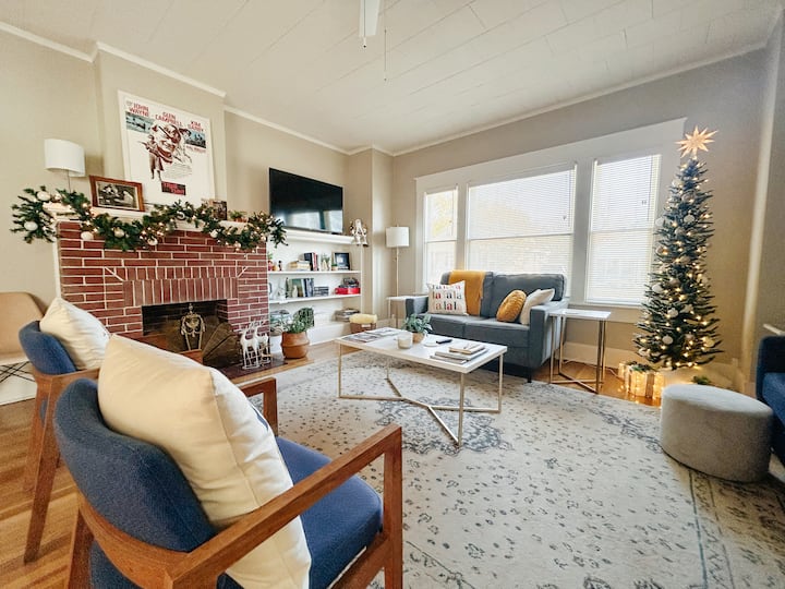 The Honey House - Walk To Downtown And Train - Van Buren, AR