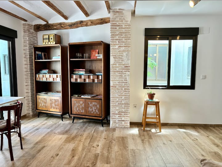 Encanto Artístico En El Corazón De Segorbe - Segorbe