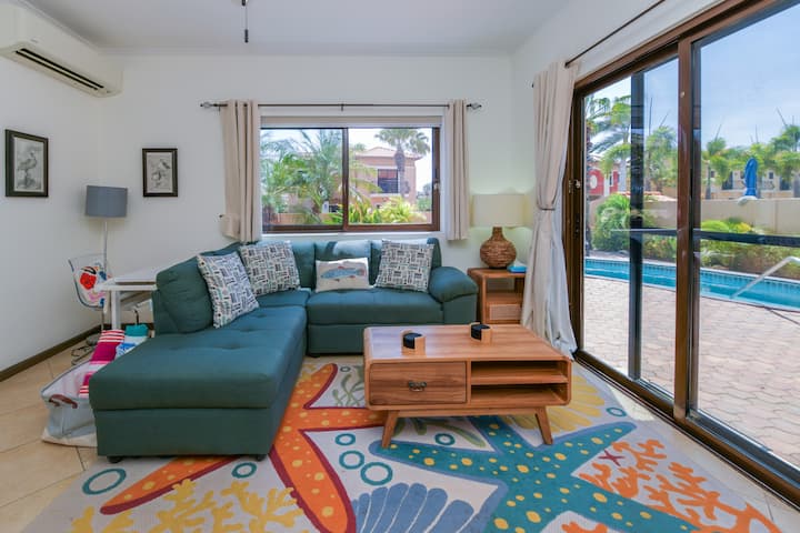 Grand Villa/gated Community With Private Pool - Aruba