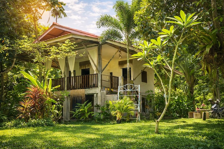 Unique Artful House|peaceful 2br Retreat In Nature - Ko Pha Ngan