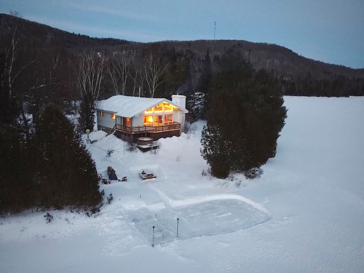 Le Chalet De La Pointe - Laurentides