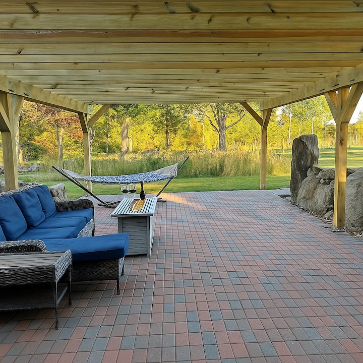 Vineyard Terrace - Modern & Beautiful - New Hampshire (State)