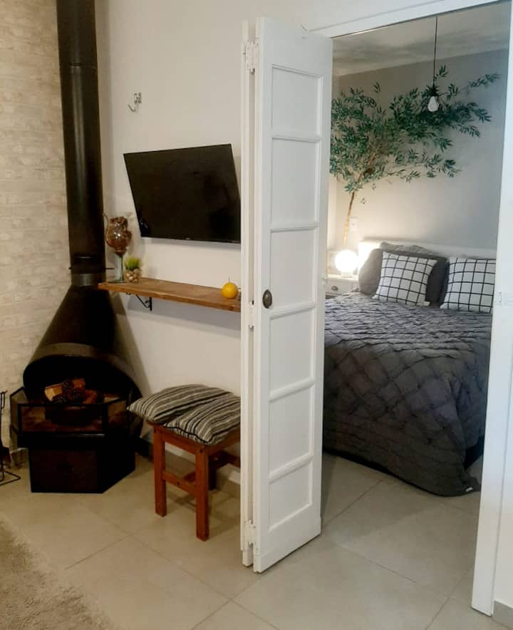 Kitnet 4 Cintilar - Região Nobre E Tranquila. - Canoas