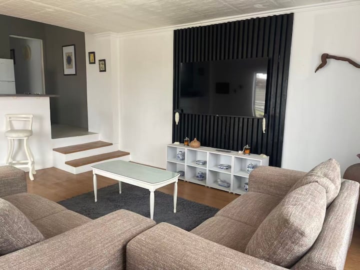 Amazing 2 Bedroom Home, Close To Beach. - Hibberdene