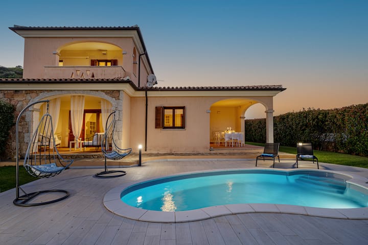 Villa Carula With Private Pool - Sardinya