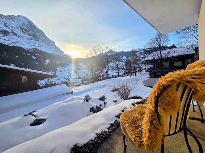 Alpstein Eiger View Terrace Apartment, City Center - Grindelwald
