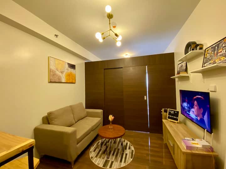 Cozy 1br At Air Residences With Wifi And Netflix - Makati