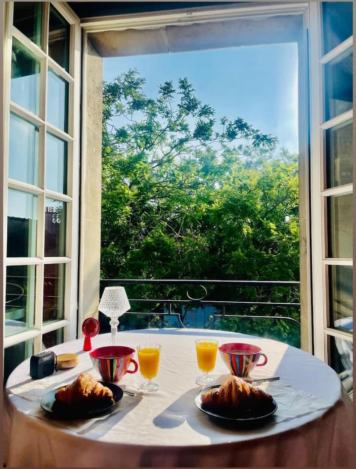 En Haut De Montmartre, Vue Sur Le Sacré-cœur. - Place de la Concorde