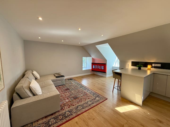 Modern Apartment With Free Parking - Inverness