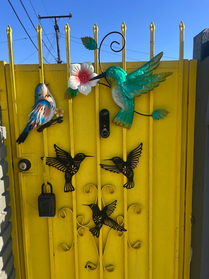 Bird House 1 Bedroom In Willowbrook Near Lax - Carson, CA