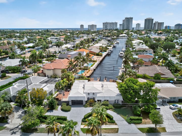 Waterfront Home W/ Pool & Incredible Views - Fort Lauderdale