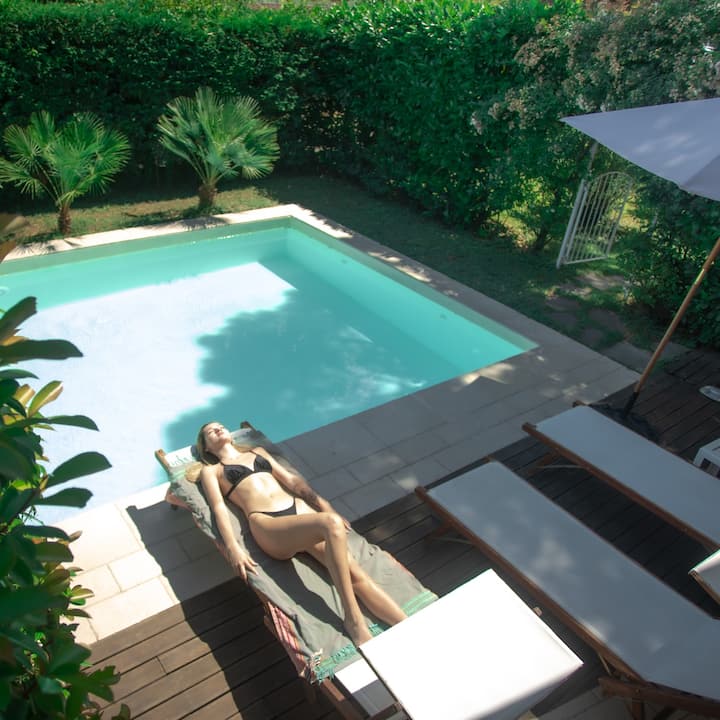 Villa Avec Jardin Et Piscine, La Suite. - Cattolica