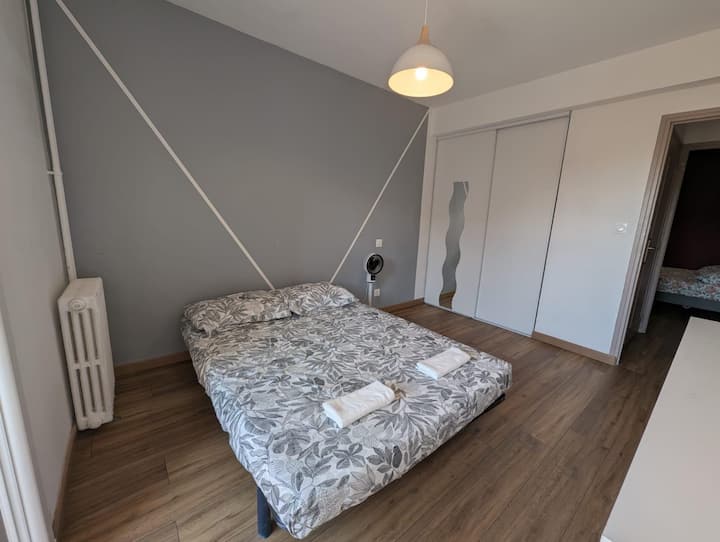 Logement Petit Budget 6 Pers - Tram Au Pied - Montpellier