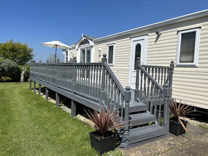 Sunshine Retreat, Short Drive To Beautiful Beaches - Wadebridge