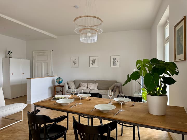 Tolle Altbauwohnung, Balkon, Top Anbindung - Messe - Wuppertal