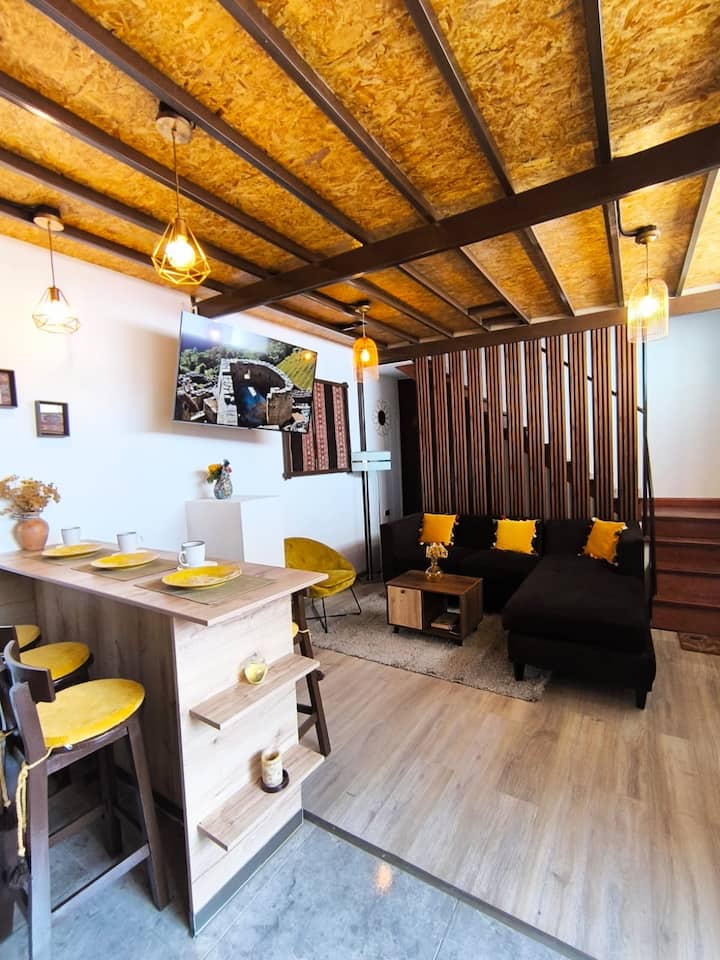Tríplex Cama King + 3 Baños | Cerca A Plaza Cusco - Peru