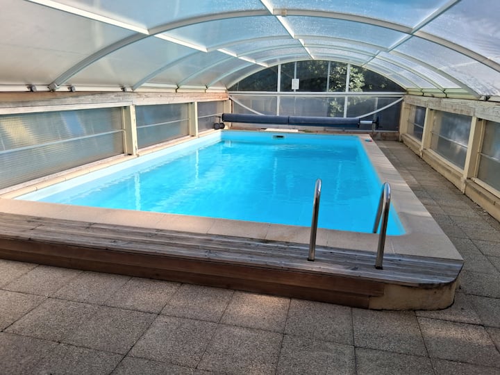 Grande Maison De Famille Avec Piscine Privée - Marennes