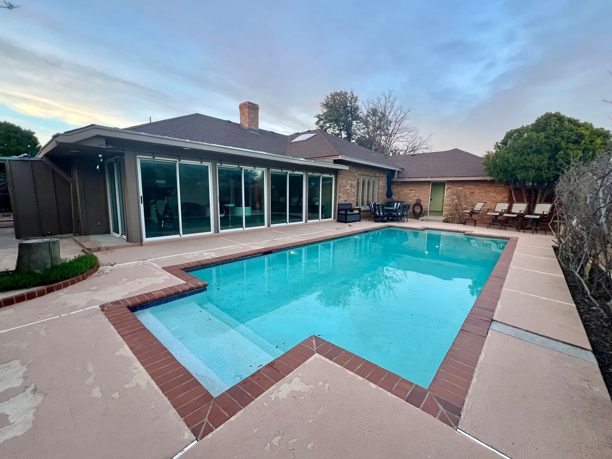 Midland House Vacation Rentals - Texas, United States | Airbnb