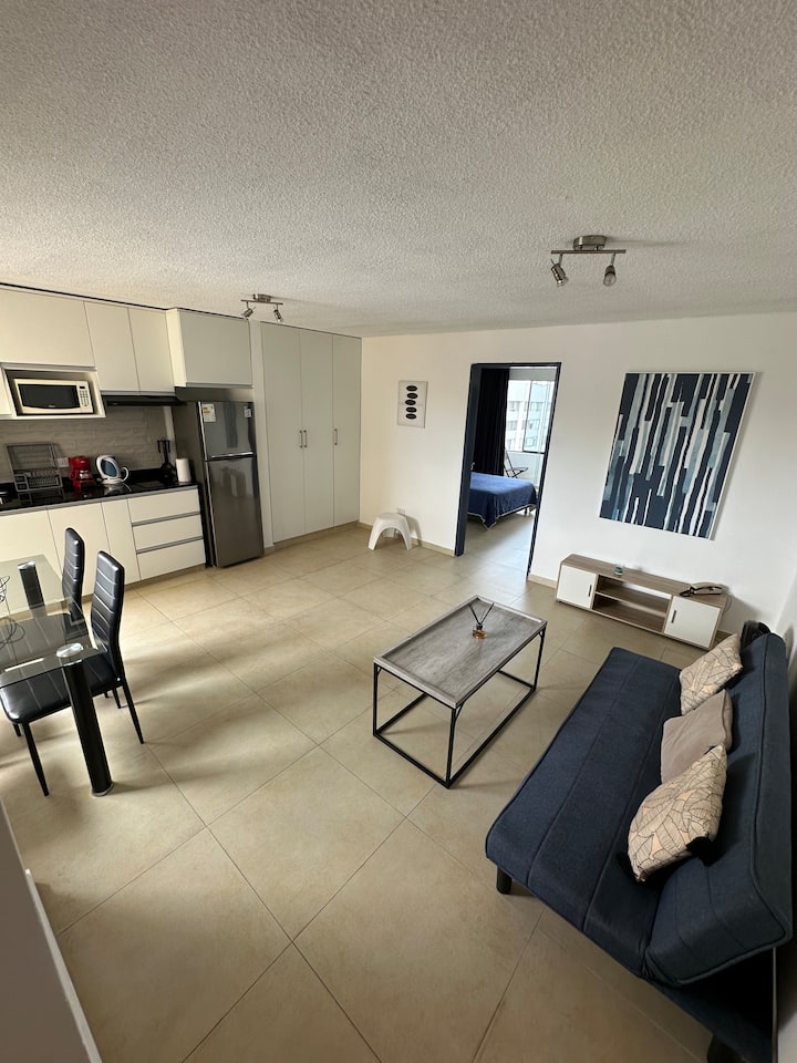 Departamento En Excelente Zona De Miraflores - Lima