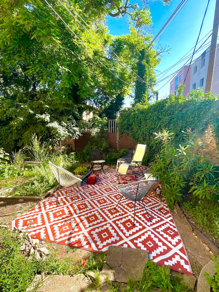 Chez Annie Maison Jardin Et Parking - Sète