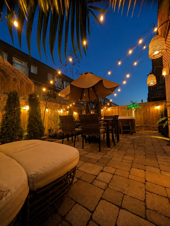 Hidden Oasis Near To | Fully Private Hot Tub Suite - Ajax