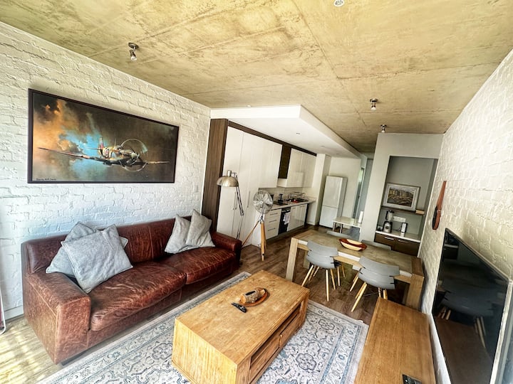 Stunning 2 Bedroom Apartment With View - プレトリア