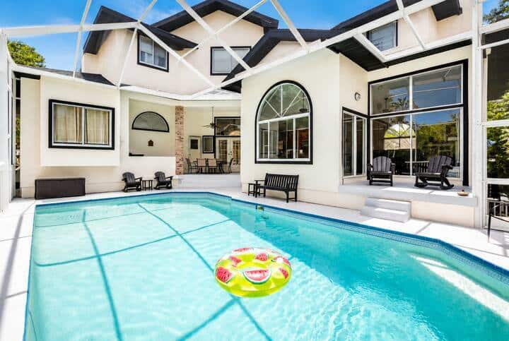 Palm Harbor Vacation Mansion | Pool & Waterfront - Palm Harbor