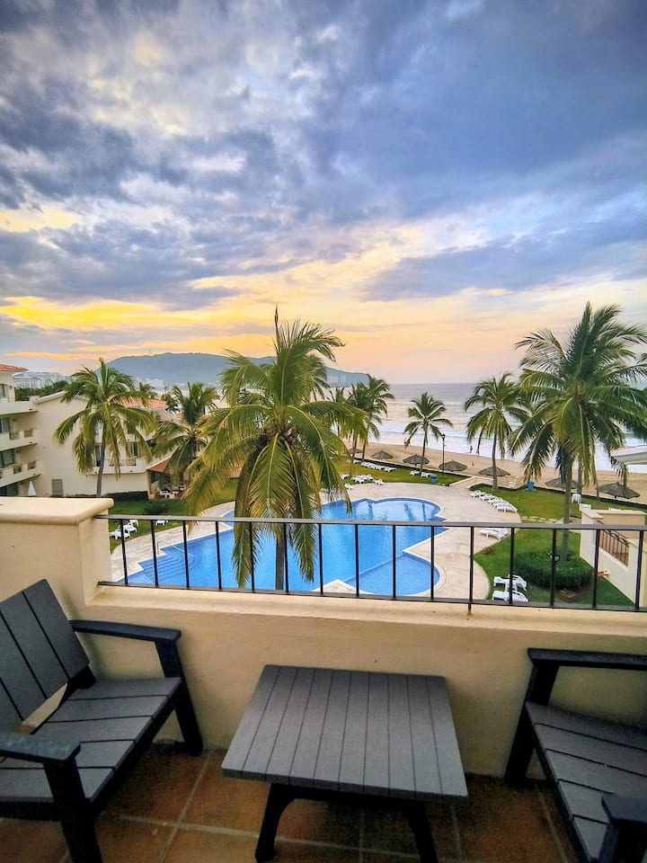 Frente Al Mar! Totalmente Remodelado P/6 Personas - Ixtapa Zihuatanejo