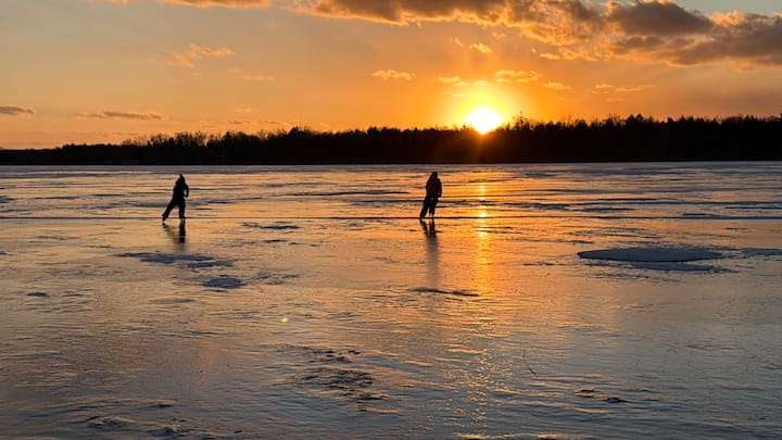 Lake Cabin W/ Hot Tub, Next 2 Trails, Dogs Welcome - Mountain, WI