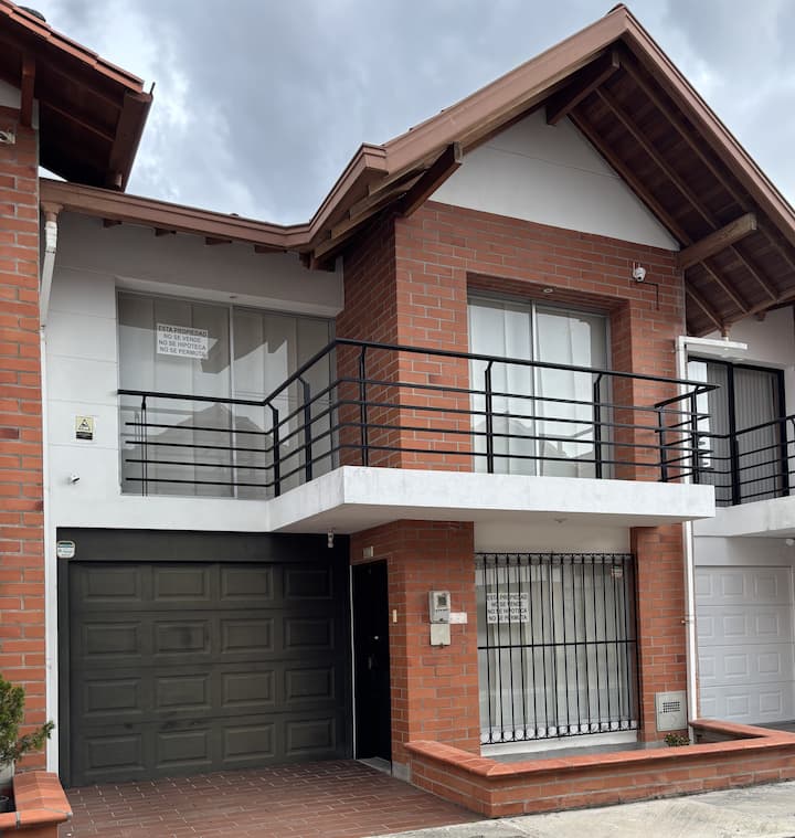 Casa En La Ceja Con Parqueadero Privado - La Ceja