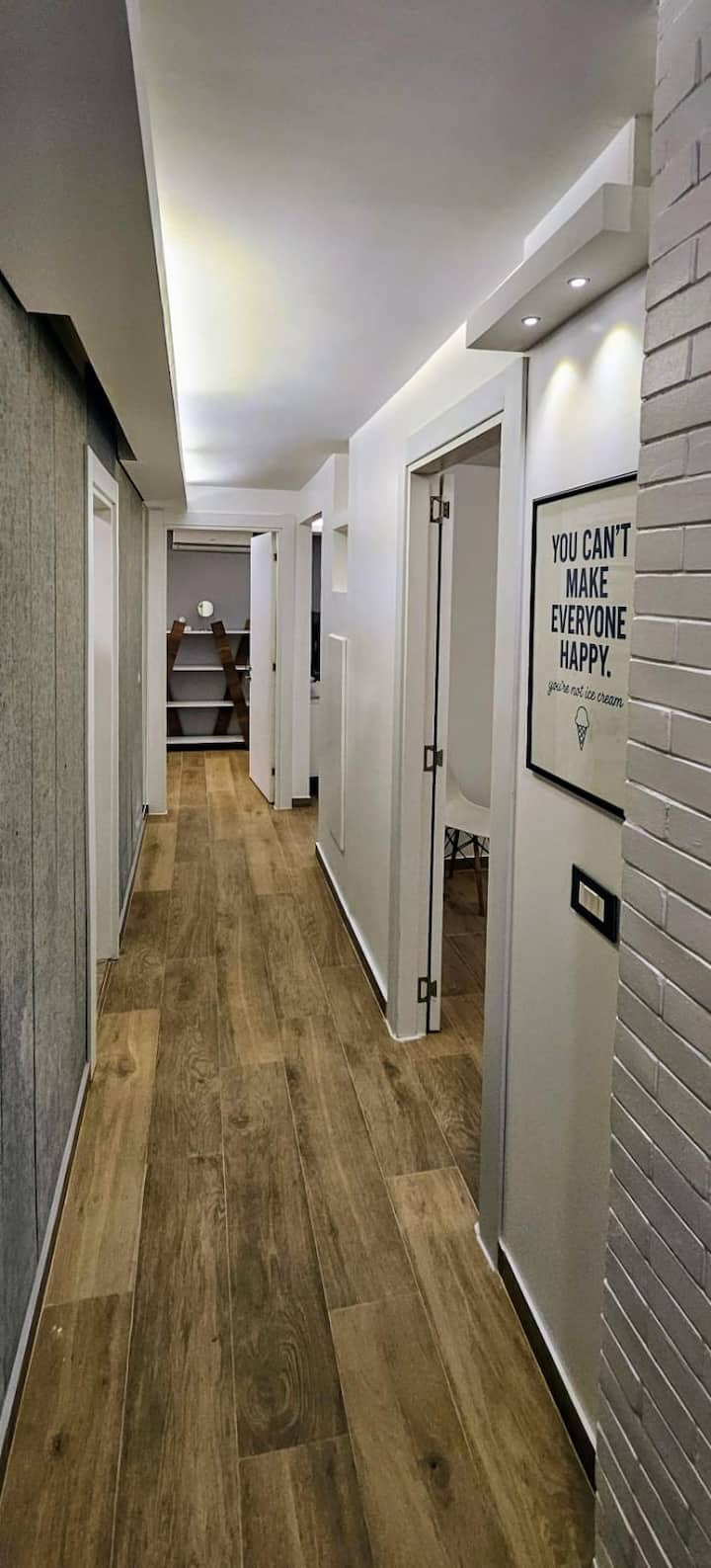 Design 2-bedroom 24h Electricity/water/wi-fi - Beirut