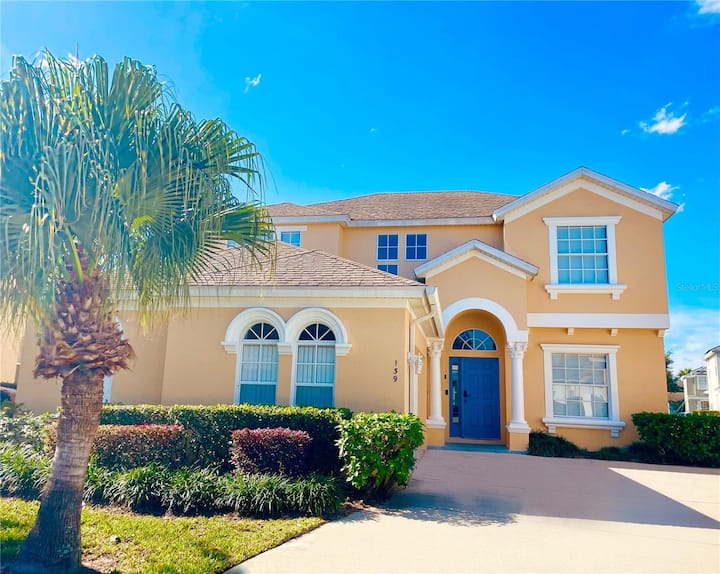 Private Room – 4 Beds, Tv, Wi-fi & A/c - Davenport, FL